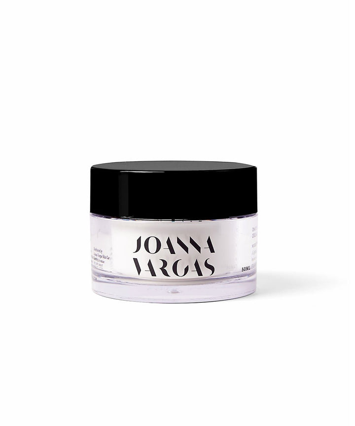 FACE PRODUCTS - Joanna Vargas